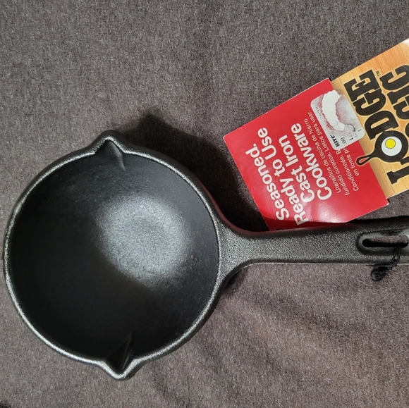 Lodge | Kitchen | Lodge Cast Iron Melting Pot Seasoned 9 Inch New ...